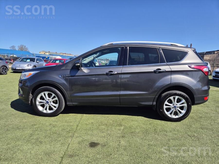 Pelēks Ford Kuga 2016 Liepāja, ar dzinēja tilpumu 1.50 L un nobraukumu 164 tūkst. km par 10600 €, foto 9 vietnē AUTOMOTO.COM.LV