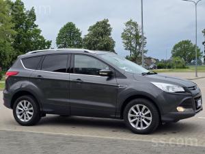 Pelēks Ford Kuga 2016 Cēsis, ar dzinēja tilpumu 2.00 L un nobraukumu 242 tūkst. km par 8950 €, foto 5 vietnē AUTOMOTO.COM.LV