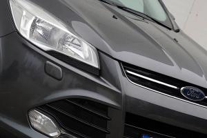 Pelēks Ford Kuga 2016 Rīga, ar dzinēja tilpumu 2.00 L un nobraukumu 193 tūkst. km par 8900 €, foto  vietnē AUTOMOTO.COM.LV