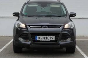 Grey Ford Kuga 2016 in Riga, with an engine capacity of 2.00 L and mileage of 193 thousand km for 8900 €, photo 4 on AUTOMOTO.COM.LV