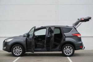 Grey Ford Kuga 2016 in Riga, with an engine capacity of 2.00 L and mileage of 193 thousand km for 8900 €, photo 8 on AUTOMOTO.COM.LV