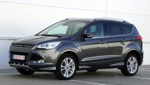 Grey Ford Kuga 2016 in Riga, with an engine capacity of 2.00 L and mileage of 267 thousand km for 10700 €, photo 5 on AUTOMOTO.COM.LV