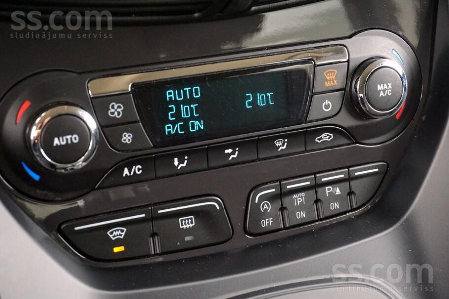 Pelēks Ford Kuga 2016 Rīga, ar dzinēja tilpumu 2.00 L un nobraukumu 194 tūkst. km par 8900 €, foto 31 vietnē AUTOMOTO.COM.LV