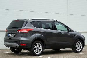 Pelēks Ford Kuga 2016 Rīga, ar dzinēja tilpumu 2.00 L un nobraukumu 162 tūkst. km par 7600 €, foto 12 vietnē AUTOMOTO.COM.LV