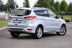 Pelēks Ford Kuga 2016 Jelgava, ar dzinēja tilpumu 1.50 L un nobraukumu 0 tūkst. km par 10990 €, foto 5 vietnē AUTOMOTO.COM.LV