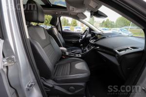 Pelēks Ford Kuga 2016 Jelgava, ar dzinēja tilpumu 1.50 L un nobraukumu 0 tūkst. km par 10990 €, foto 13 vietnē AUTOMOTO.COM.LV