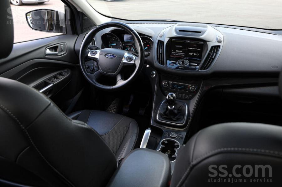 Pelēks Ford Kuga 2016 Jelgava, ar dzinēja tilpumu 1.50 L un nobraukumu 0 tūkst. km par 10990 €, foto 14 vietnē AUTOMOTO.COM.LV