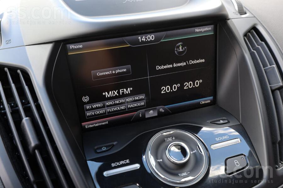 Pelēks Ford Kuga 2016 Jelgava, ar dzinēja tilpumu 1.50 L un nobraukumu 0 tūkst. km par 10990 €, foto 15 vietnē AUTOMOTO.COM.LV