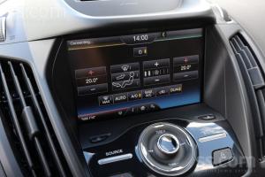 Pelēks Ford Kuga 2016 Jelgava, ar dzinēja tilpumu 1.50 L un nobraukumu 0 tūkst. km par 10990 €, foto 17 vietnē AUTOMOTO.COM.LV