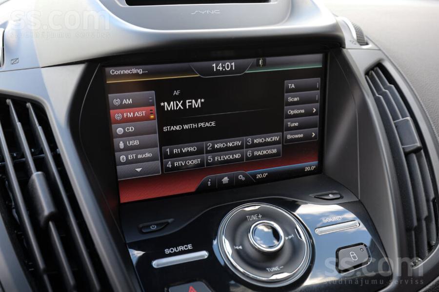 Pelēks Ford Kuga 2016 Jelgava, ar dzinēja tilpumu 1.50 L un nobraukumu 0 tūkst. km par 10990 €, foto 18 vietnē AUTOMOTO.COM.LV