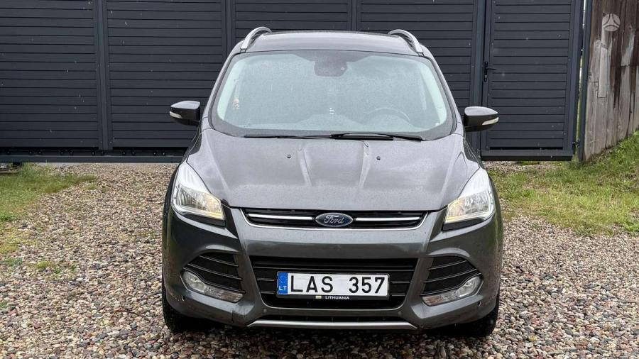Pelēks Ford Kuga 2016 Viļņa, ar dzinēja tilpumu 2.00 L un nobraukumu 263 tūkst. km par 4500 €, foto 5 vietnē AUTOMOTO.COM.LV