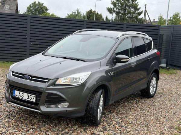 Grey Ford Kuga 2016 in Vilnius, with an engine capacity of 2.00 L and mileage of 263 thousand km for 4500 €, photo 7 on AUTOMOTO.COM.LV