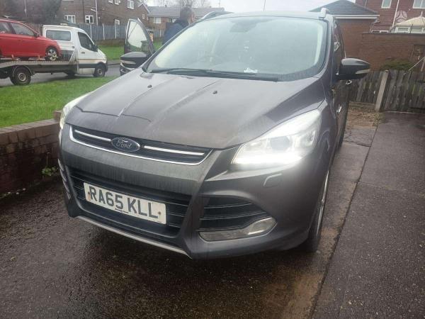 Grey Ford Kuga 2016 in Sirvintos, with an engine capacity of 2.00 L and mileage of 191 thousand km for 3267 €, photo 3 on AUTOMOTO.COM.LV