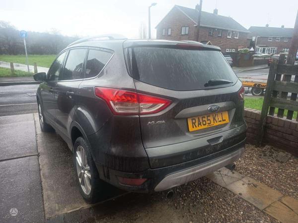 Grey Ford Kuga 2016 in Sirvintos, with an engine capacity of 2.00 L and mileage of 191 thousand km for 3267 €, photo 4 on AUTOMOTO.COM.LV