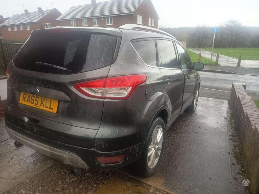 Pelēks Ford Kuga 2016 Širvintos, ar dzinēja tilpumu 2.00 L un nobraukumu 191 tūkst. km par 3267 €, foto 5 vietnē AUTOMOTO.COM.LV