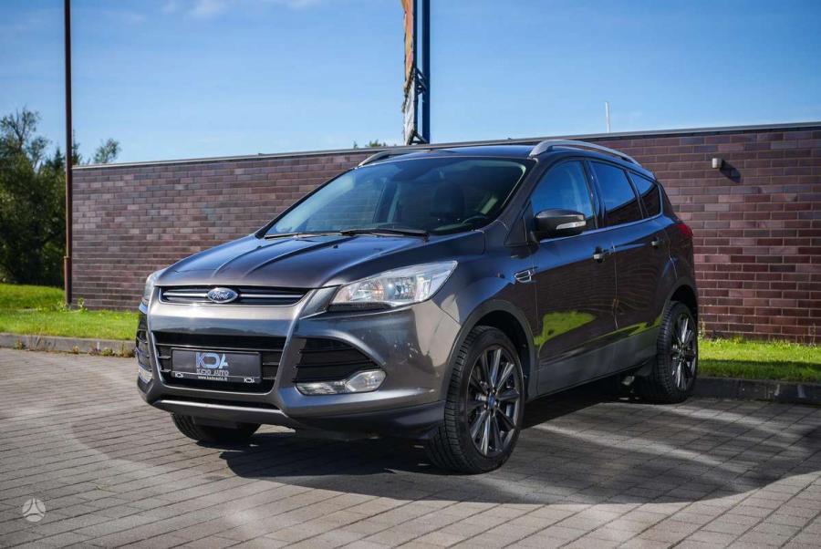 Grey Ford Kuga 2016 in Marijampole, with an engine capacity of 2.00 L and mileage of 236 thousand km for 7750 €, photo 4 on AUTOMOTO.COM.LV