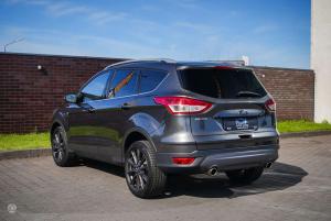 Grey Ford Kuga 2016 in Marijampole, with an engine capacity of 2.00 L and mileage of 236 thousand km for 7750 €, photo 7 on AUTOMOTO.COM.LV