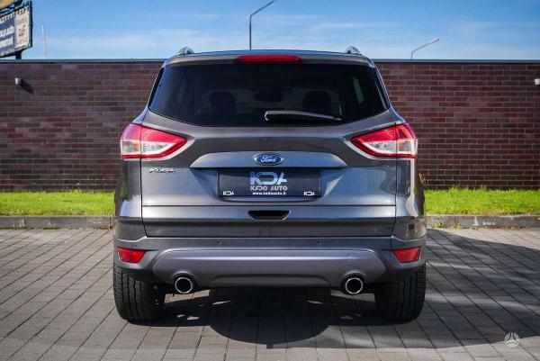 Grey Ford Kuga 2016 in Marijampole, with an engine capacity of 2.00 L and mileage of 236 thousand km for 7750 €, photo 8 on AUTOMOTO.COM.LV