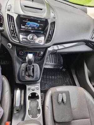 Pelēks Ford Kuga 2016 Kelmė, ar dzinēja tilpumu 2.00 L un nobraukumu 279 tūkst. km par 6500 €, foto 7 vietnē AUTOMOTO.COM.LV