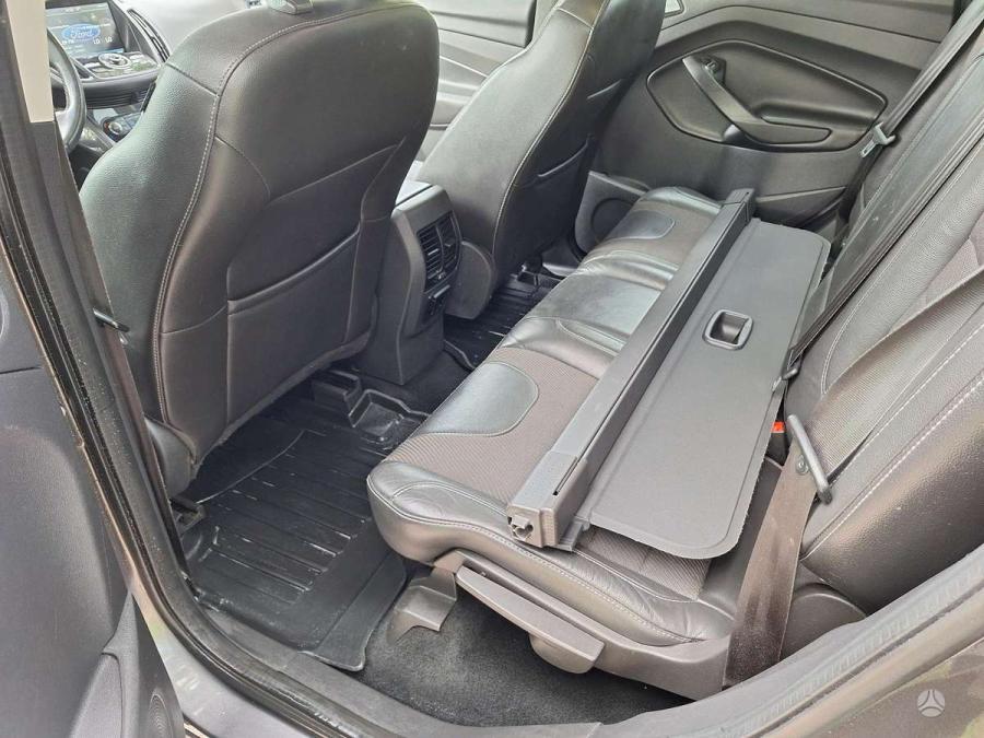 Pelēks Ford Kuga 2016 Kelmė, ar dzinēja tilpumu 2.00 L un nobraukumu 279 tūkst. km par 6500 €, foto 9 vietnē AUTOMOTO.COM.LV