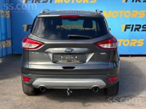 Grey Ford Kuga 2016 in Riga, with an engine capacity of 1.50 L and mileage of 143 thousand km for 8650 €, photo 5 on AUTOMOTO.COM.LV
