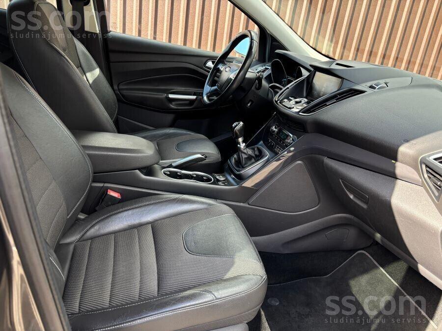 Grey Ford Kuga 2016 in Riga, with an engine capacity of 1.50 L and mileage of 143 thousand km for 8650 €, photo 12 on AUTOMOTO.COM.LV