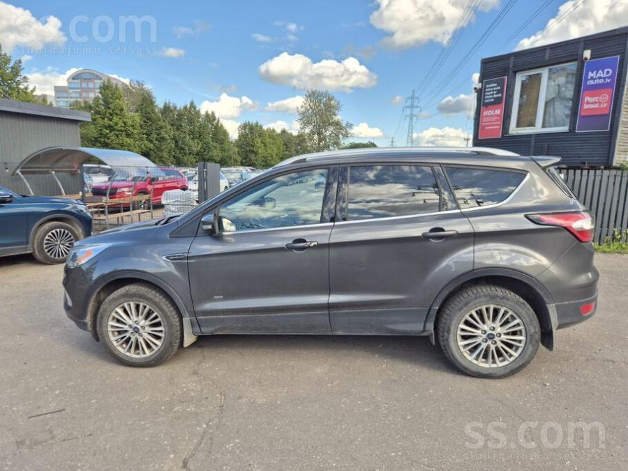 Pelēks Ford Kuga 2016 Rīga, ar dzinēja tilpumu 2.00 L un nobraukumu 133 tūkst. km par 10990 €, foto 10 vietnē AUTOMOTO.COM.LV