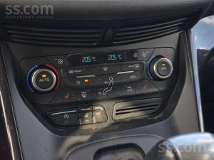 Pelēks Ford Kuga 2016 Rīga, ar dzinēja tilpumu 2.00 L un nobraukumu 133 tūkst. km par 10990 €, foto 16 vietnē AUTOMOTO.COM.LV