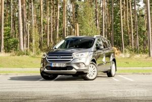 Pelēks Ford Kuga 2016 Rīga, ar dzinēja tilpumu 2.00 L un nobraukumu 133 tūkst. km par 10990 €, foto  vietnē AUTOMOTO.COM.LV