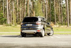 Grey Ford Kuga 2016 in Riga, with an engine capacity of 2.00 L and mileage of 133 thousand km for 10990 €, photo 7 on AUTOMOTO.COM.LV