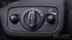 Grey Ford Kuga 2016 in Riga, with an engine capacity of 2.00 L and mileage of 133 thousand km for 10990 €, photo 27 on AUTOMOTO.COM.LV