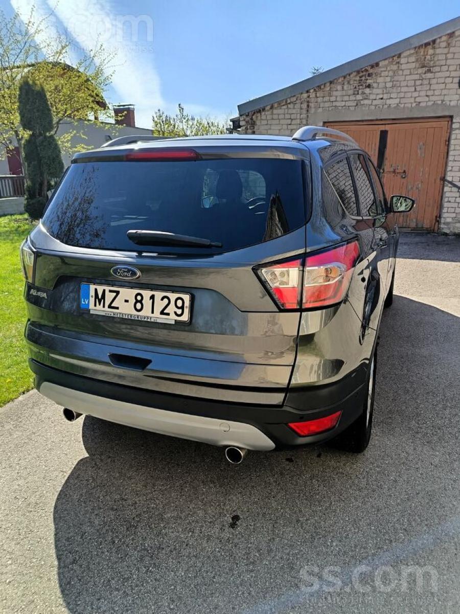 Pelēks Ford Kuga 2017 Ventspils, ar dzinēja tilpumu 2.00 L un nobraukumu 174 tūkst. km par 11900 €, foto 7 vietnē AUTOMOTO.COM.LV