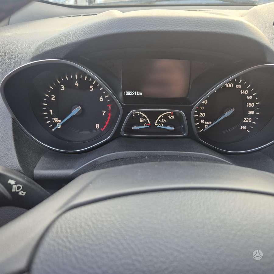 Grey Ford Kuga 2017 in Kaunas, with an engine capacity of 1.60 L and mileage of 109 thousand km for 12900 €, photo 9 on AUTOMOTO.COM.LV