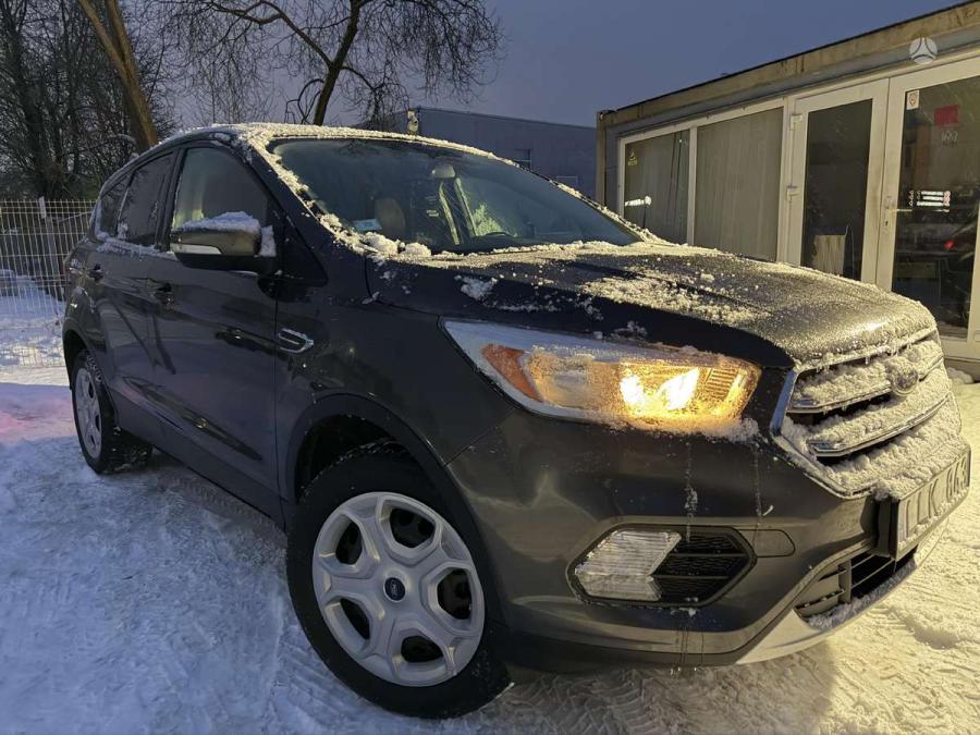 Pelēks Ford Kuga 2017 Kauņa, ar dzinēja tilpumu 2.00 L un nobraukumu 224 tūkst. km par 7750 €, foto 10 vietnē AUTOMOTO.COM.LV