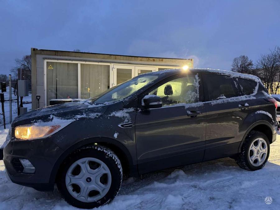 Pelēks Ford Kuga 2017 Kauņa, ar dzinēja tilpumu 2.00 L un nobraukumu 224 tūkst. km par 7750 €, foto 15 vietnē AUTOMOTO.COM.LV