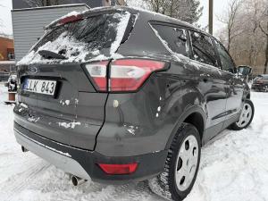 Grey Ford Kuga 2017 in Kaunas, with an engine capacity of 2.00 L and mileage of 224 thousand km for 7750 €, photo 4 on AUTOMOTO.COM.LV
