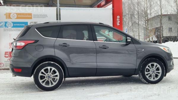 Grey Ford Kuga 2017 in Jelgava, with an engine capacity of 1.50 L and mileage of 184 thousand km for 10940 €, photo 3 on AUTOMOTO.COM.LV