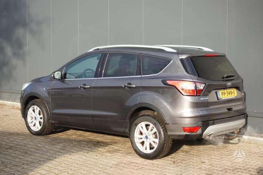 Grey Ford Kuga 2017 in Klaipeda, with an engine capacity of 1.50 L and mileage of 129 thousand km for 9800 €, photo 4 on AUTOMOTO.COM.LV