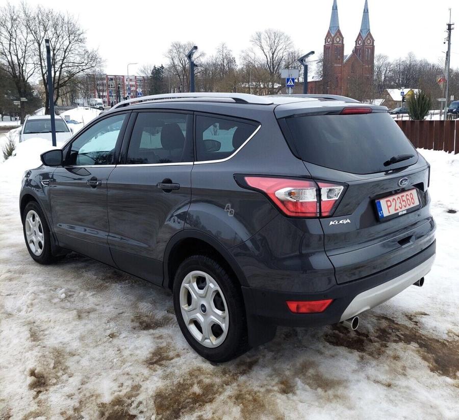 Pelēks Ford Kuga 2017 Jurbarkas, ar dzinēja tilpumu 1.50 L un nobraukumu 169 tūkst. km par 8900 €, foto 7 vietnē AUTOMOTO.COM.LV