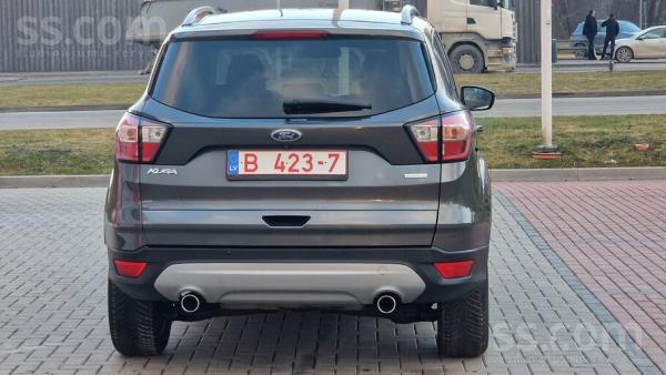 Pelēks Ford Kuga 2017 Jelgava, ar dzinēja tilpumu 1.50 L un nobraukumu 184 tūkst. km par 10950 €, foto 4 vietnē AUTOMOTO.COM.LV