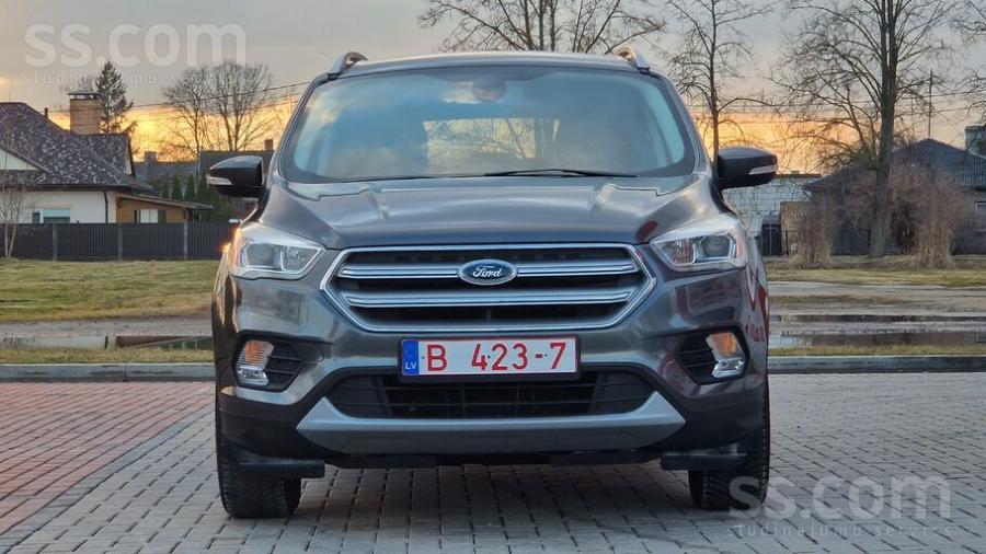 Grey Ford Kuga 2017 in Jelgava, with an engine capacity of 1.50 L and mileage of 184 thousand km for 10950 €, photo 8 on AUTOMOTO.COM.LV