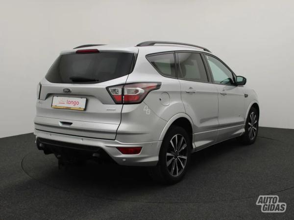 Pelēks Ford Kuga 2017 Viļņa, ar dzinēja tilpumu 1.50 L un nobraukumu 58 tūkst. km par 15999 €, foto 8 vietnē AUTOMOTO.COM.LV