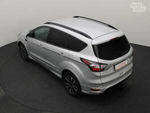 Pelēks Ford Kuga 2017 Viļņa, ar dzinēja tilpumu 1.50 L un nobraukumu 58 tūkst. km par 15999 €, foto 13 vietnē AUTOMOTO.COM.LV