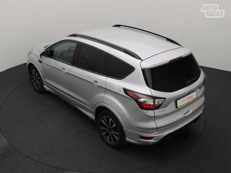 Pelēks Ford Kuga 2017 Viļņa, ar dzinēja tilpumu 1.50 L un nobraukumu 58 tūkst. km par 15999 €, foto 13 vietnē AUTOMOTO.COM.LV