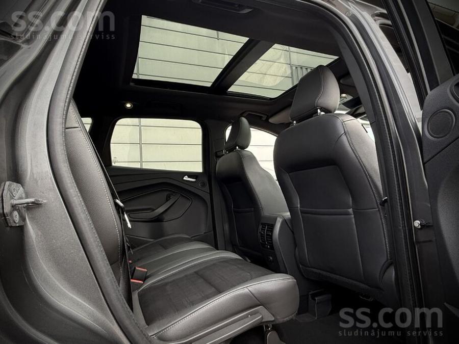 Pelēks Ford Kuga 2017 Tukums, ar dzinēja tilpumu 2.00 L un nobraukumu 162 tūkst. km par 13990 €, foto 10 vietnē AUTOMOTO.COM.LV