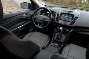 Pelēks Ford Kuga 2017 Jelgava, ar dzinēja tilpumu 2.00 L un nobraukumu 216 tūkst. km par 9500 €, foto 8 vietnē AUTOMOTO.COM.LV