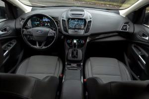 Pelēks Ford Kuga 2017 Jelgava, ar dzinēja tilpumu 2.00 L un nobraukumu 216 tūkst. km par 9500 €, foto 9 vietnē AUTOMOTO.COM.LV