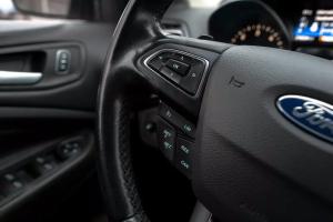 Pelēks Ford Kuga 2017 Jelgava, ar dzinēja tilpumu 2.00 L un nobraukumu 216 tūkst. km par 9500 €, foto 13 vietnē AUTOMOTO.COM.LV