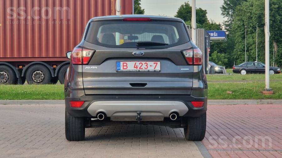 Grey Ford Kuga 2017 in Jelgava, with an engine capacity of 1.50 L and mileage of 98 thousand km for 10950 €, photo 13 on AUTOMOTO.COM.LV