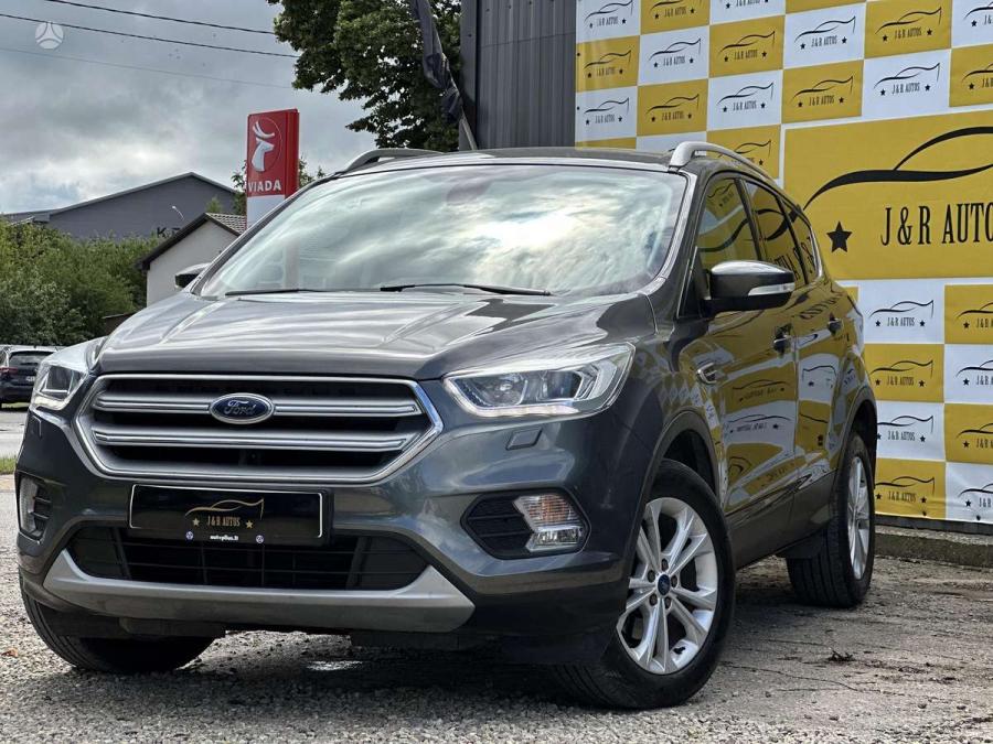 Pelēks Ford Kuga 2017 Šauļi, ar dzinēja tilpumu 1.50 L un nobraukumu 227 tūkst. km par 9450 €, foto 1 vietnē AUTOMOTO.COM.LV